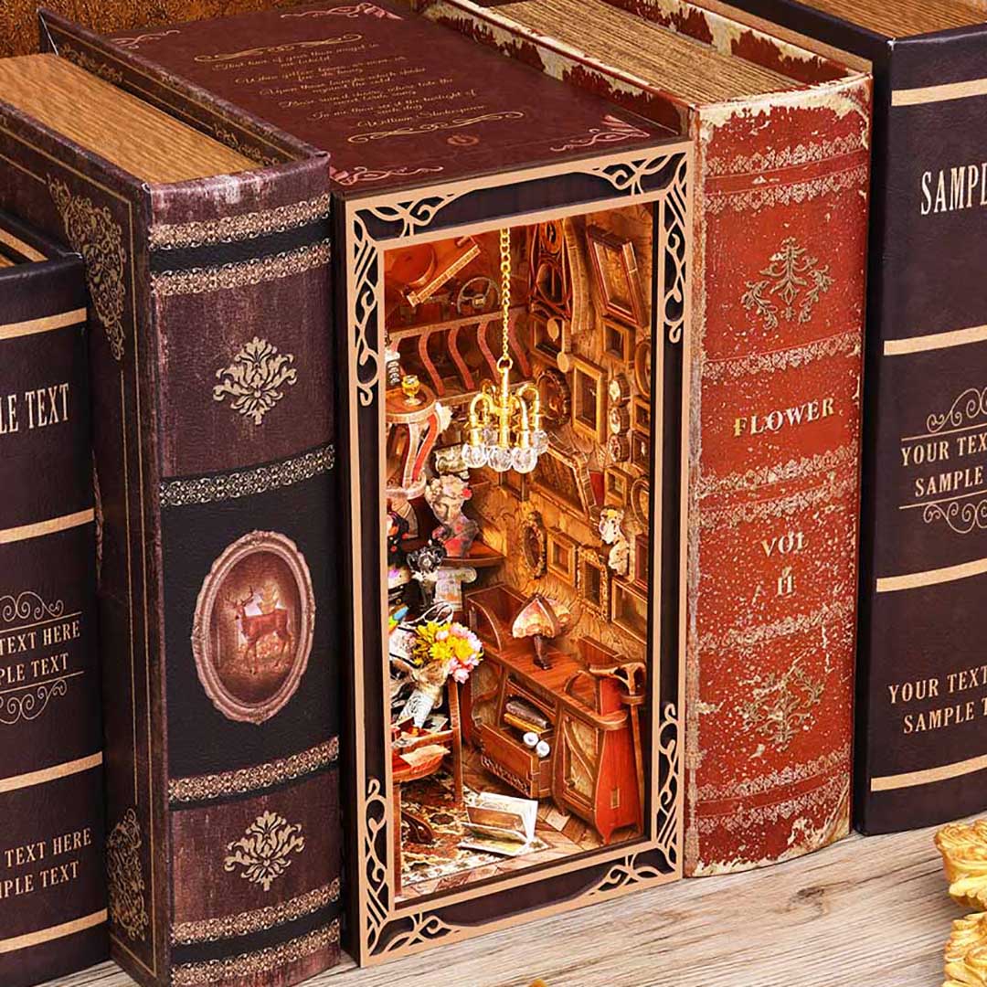 Painter's Day at Dusk DIY Book Nook Shelf Insert – Fifijoy